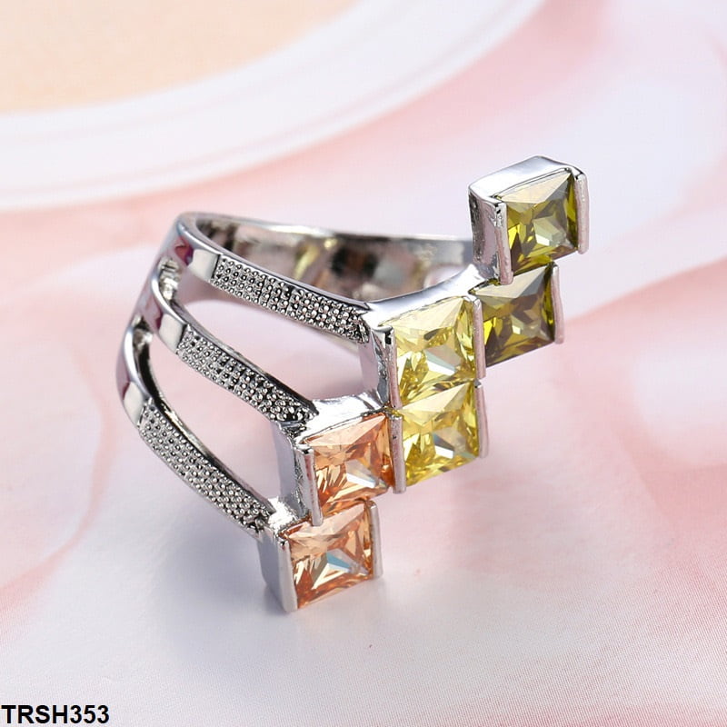 TRSH353 YLE Three Step Ring – IM Wholesale